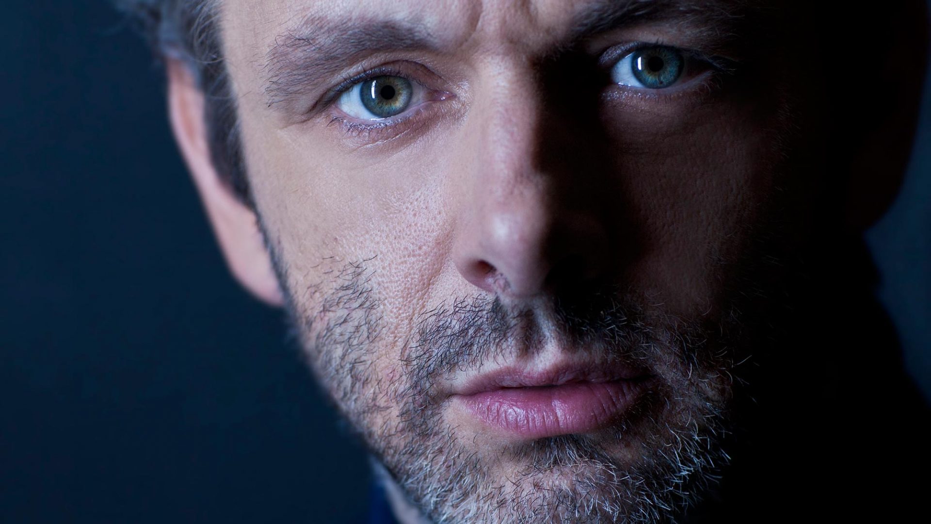 The Many Faces Of Michael Sheen - Industria